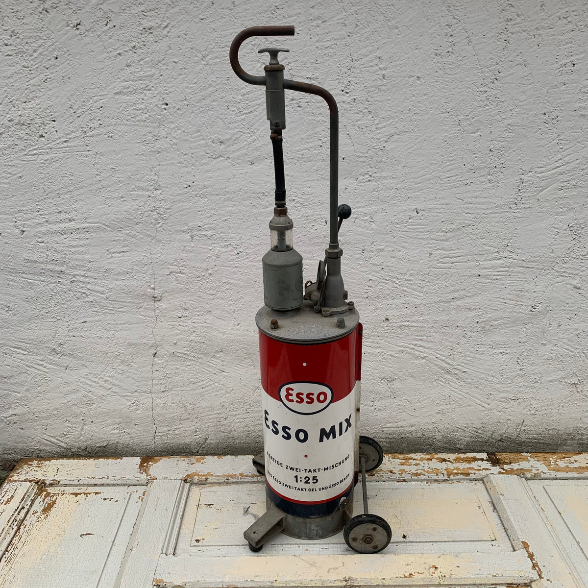 Vintage 2 Takt Benzin Esso Zapfsäule – Trödelfuchs Vintage Shop