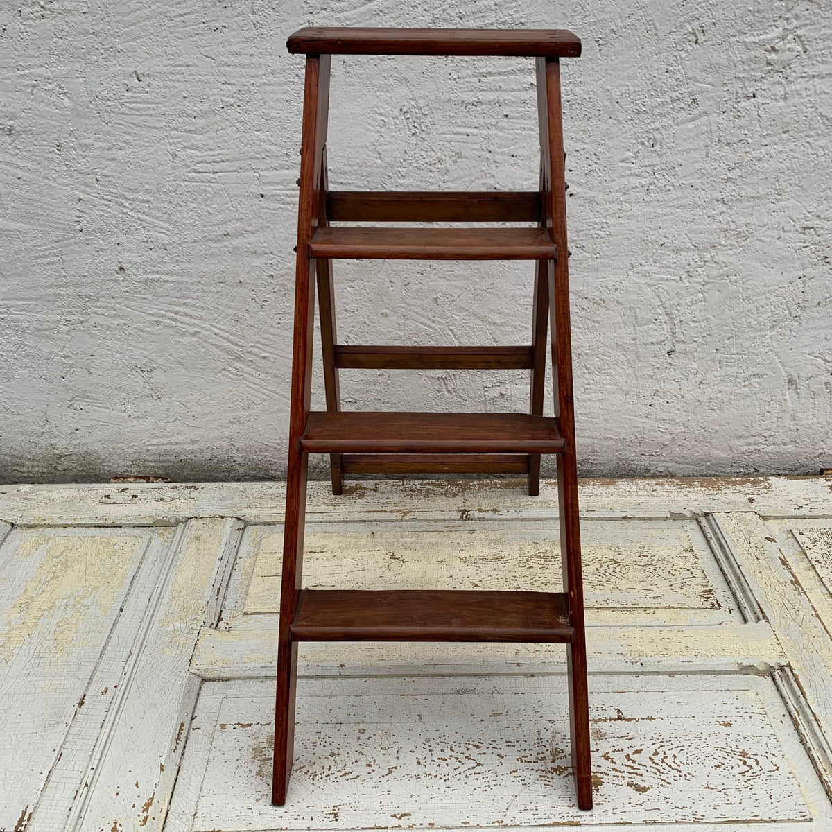 Vintage dekorative Trittleiter aus Holz – Trödelfuchs Vintage Shop