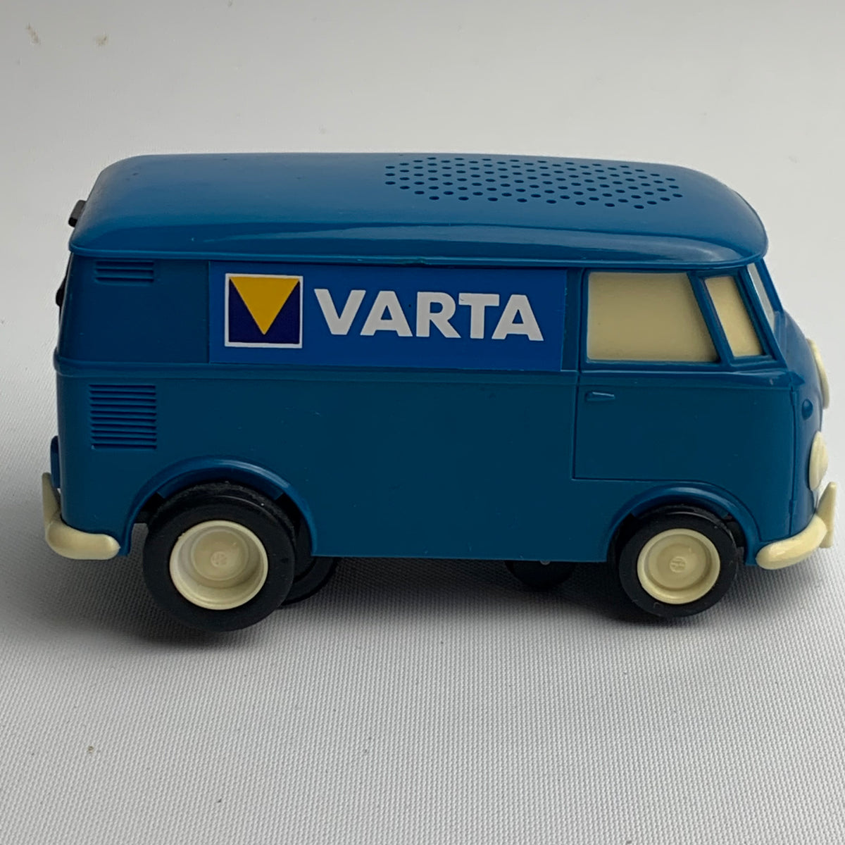 VW Bus Soundwagon von Tamco mit Varta Werbung – Trödelfuchs Vintage Shop