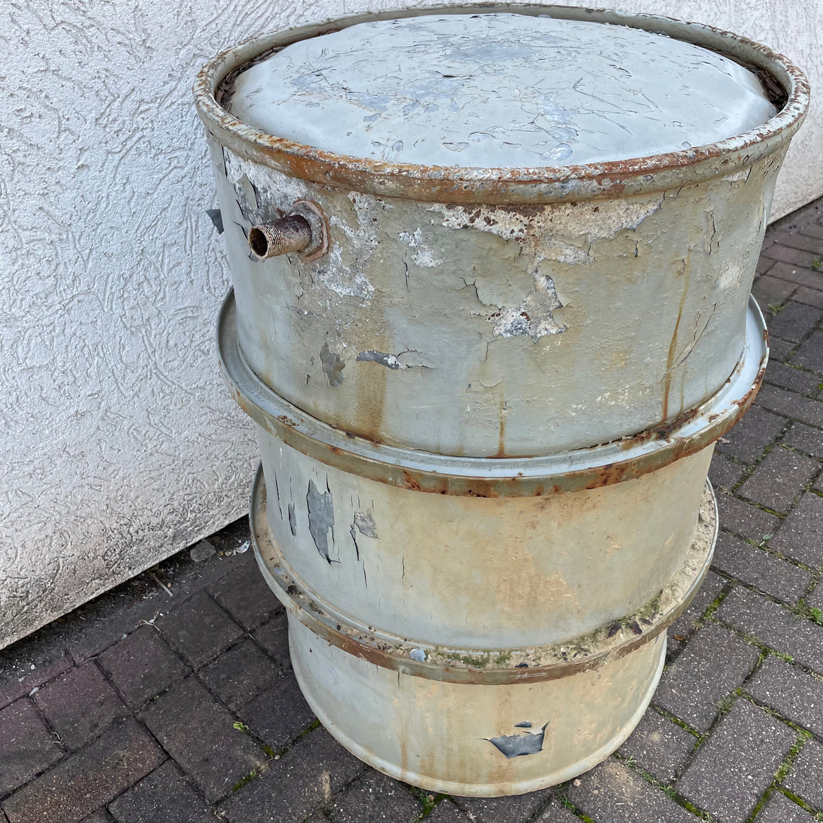 Altes Ölfass aus Eisen von Shell – Trödelfuchs Vintage Shop